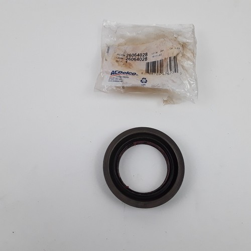 GM 26064028 Differential Drive Pinion Gear Seal For GMC Chevrolet Buick ...