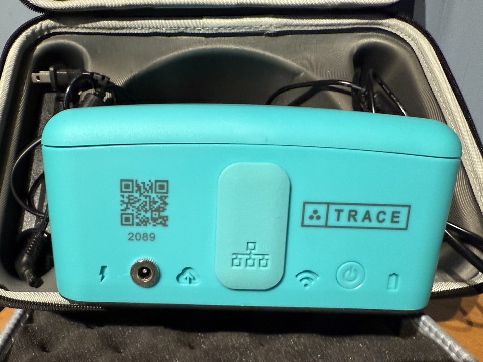 TRACE Soccer Camera With Carrying Case And 20 Trackers Working Great | eBay