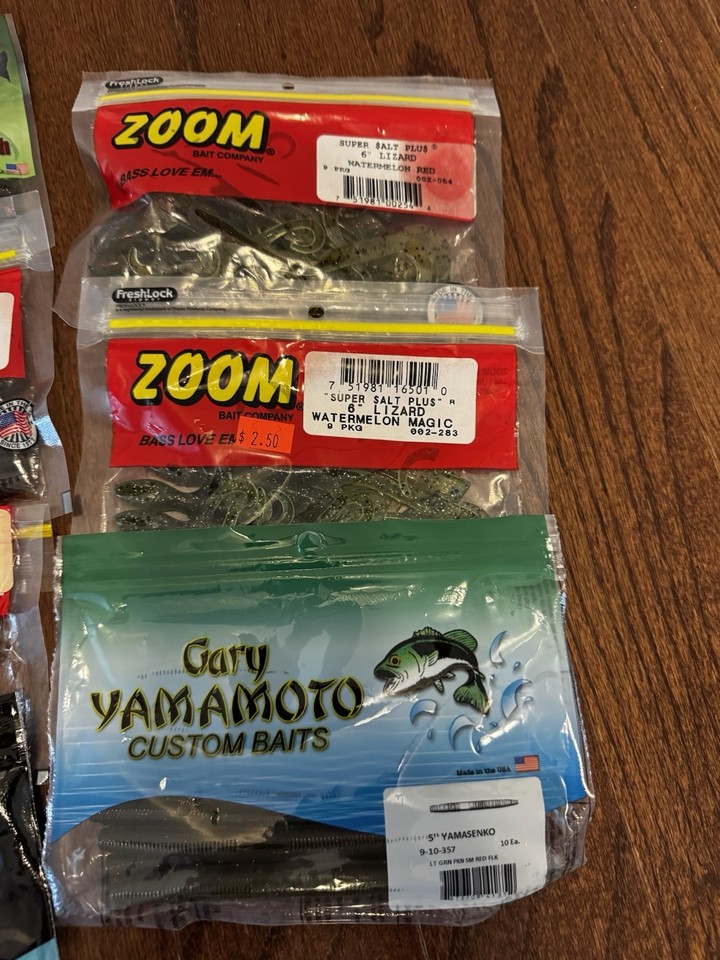 Lot of Fishing Worms Zoom Gary Yamamoto Bass and Crappie Senko | eBay