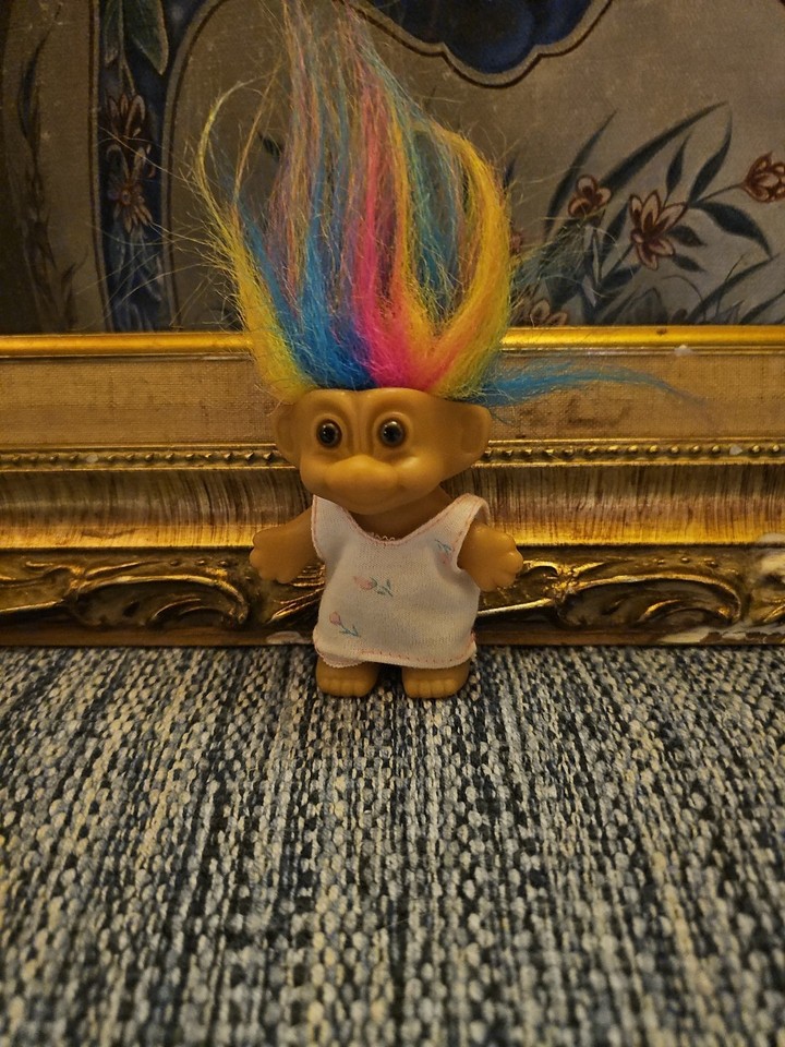 4.5" RUSS VINTAGE BRIGHT OF AMERICA TROLL RAINBOW COLOR HAIR | eBay