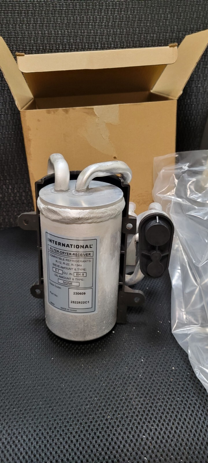 INTERNATIONAL FILTER DRYER AIR CONDITIONER 2522822C1 With Oring Gasket ...