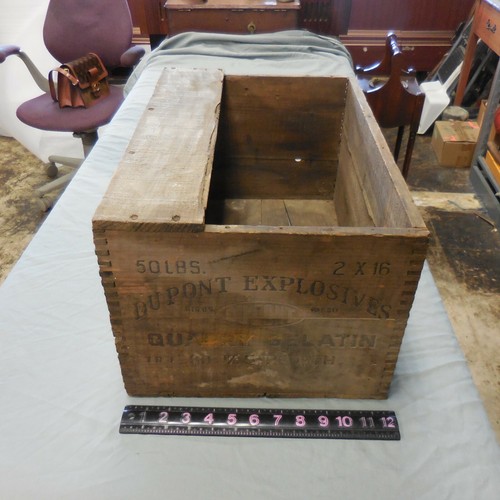 Vintage DUPONT Explosives Wooden Box Dove-Tailed Corners Old Wood Crate ...
