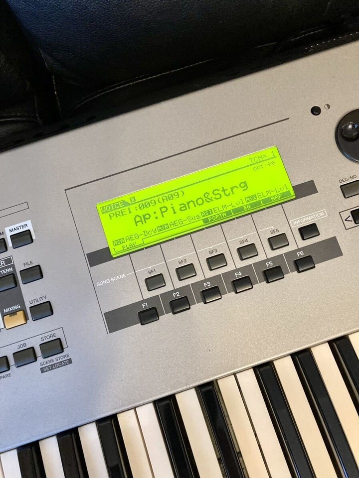 Yamaha Motif 7 76 Key Synthesizer keyboard Workstation | eBay