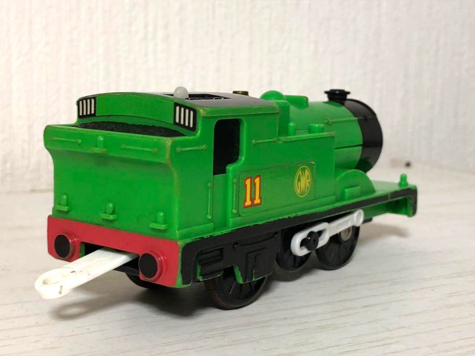 Tomy Plarail Thomas & Friends Oliver Trackmaster Train Engine Used ...
