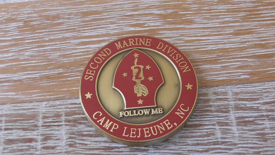 USMC 2nd Marine Division Camp Lejeune NC Commanders Challenge Coin # ...