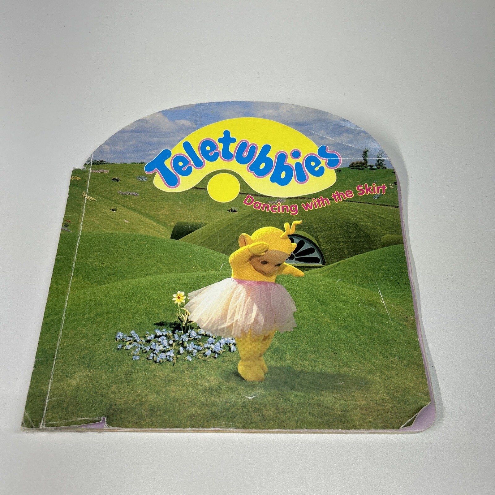 Vintage 1999 Teletubbies La La Dancing With The Skirt Paperback Book | eBay