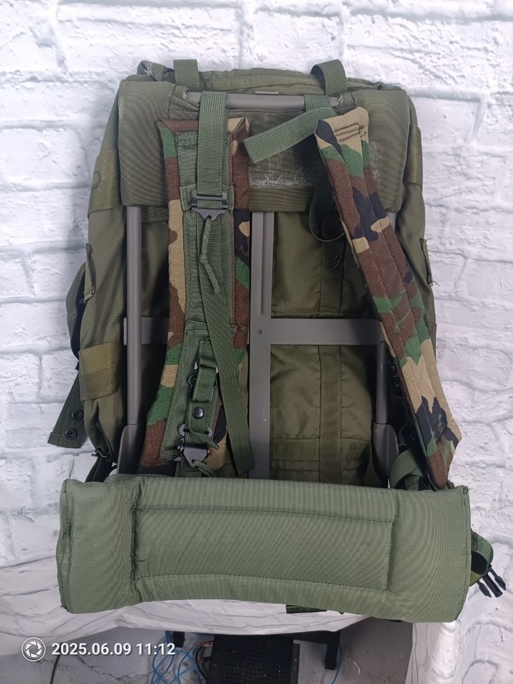 US Army Medium ALICE Nylon Combat Field Pack w/ Frame Belt & Straps LC2 ...