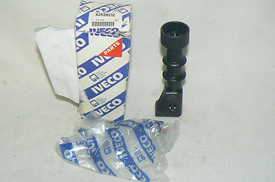 IVECO kit boite de vitesse OEM : 42556212 pièce 100% origine original ...