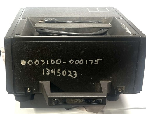 Vintage Bell and Howell 16mm FilmOSound Movie Projector Model 2580 Not ...