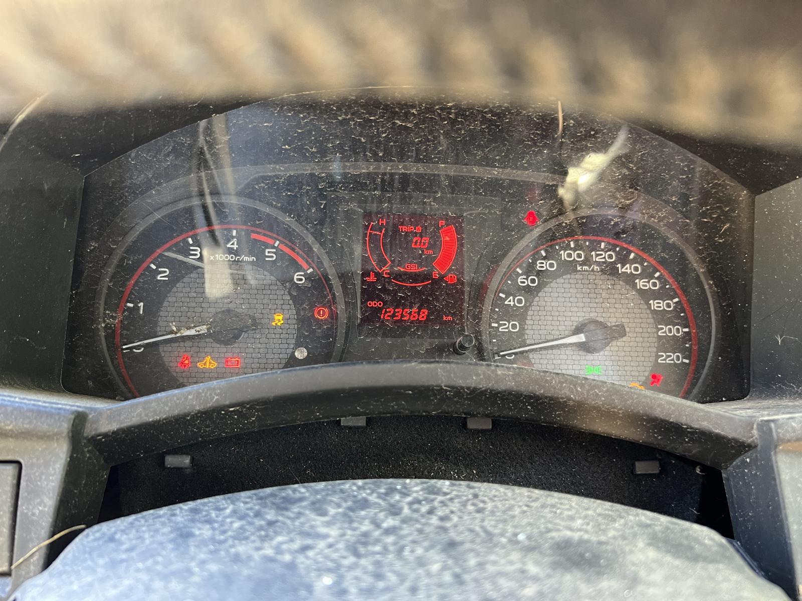 ISUZU DMAX RC - CLOCK - SUIT BUILD DATE 06/2012-06/2020 | eBay