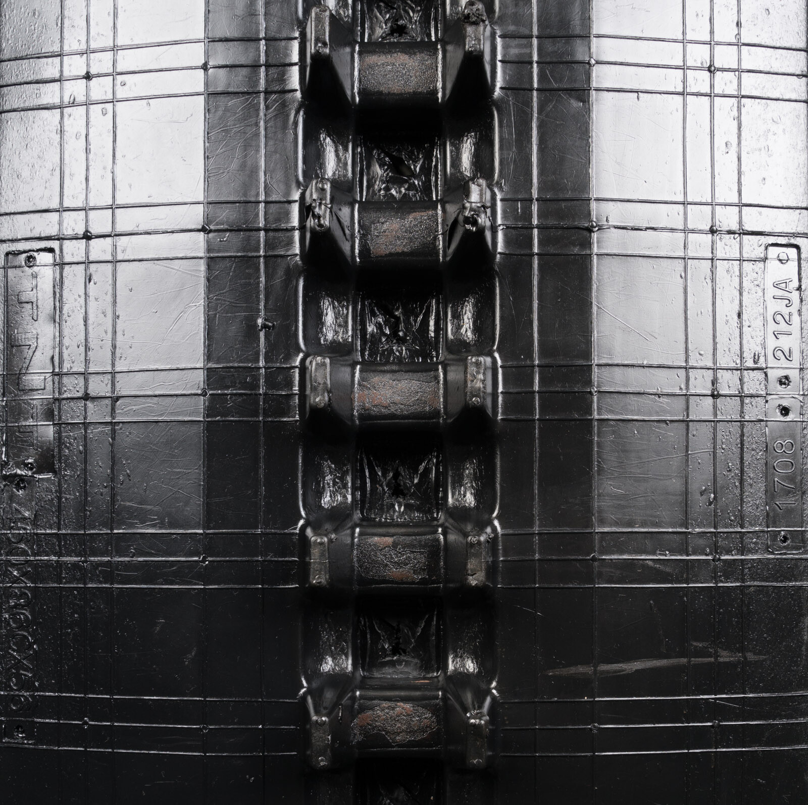 Fits Bobcat T650 - 18" TNT Standard Duty C Pattern CTL Rubber Track | eBay