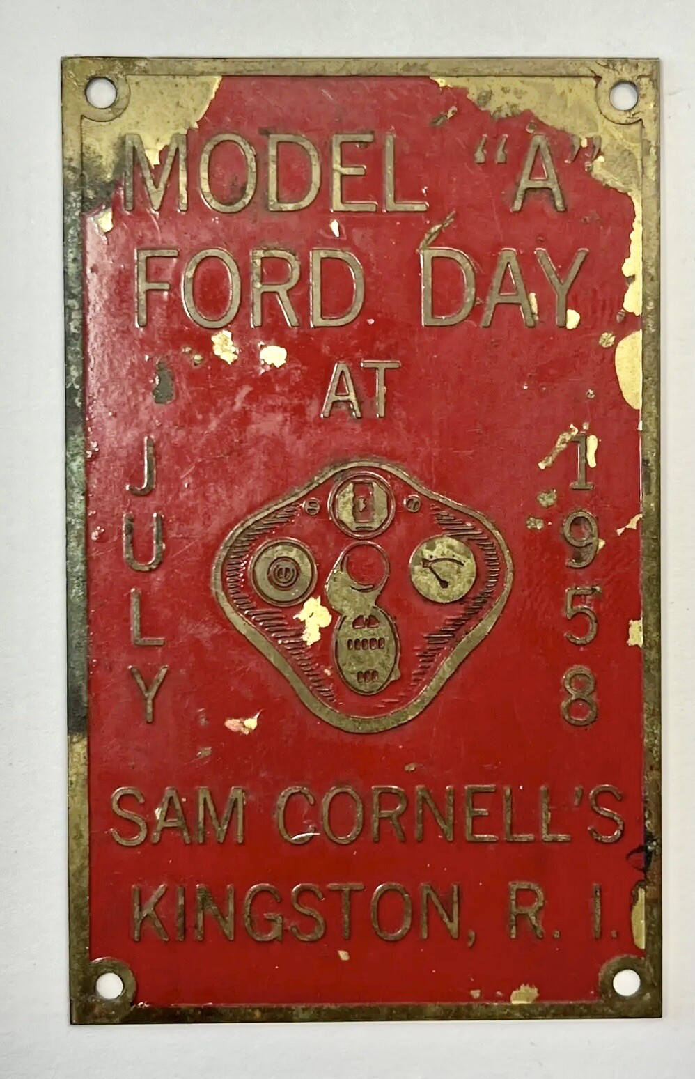 1958 ENAMEL MODEL A FORD DAY BADGE CAR AUTO CLUB KINGSTON RI MAFCA ...