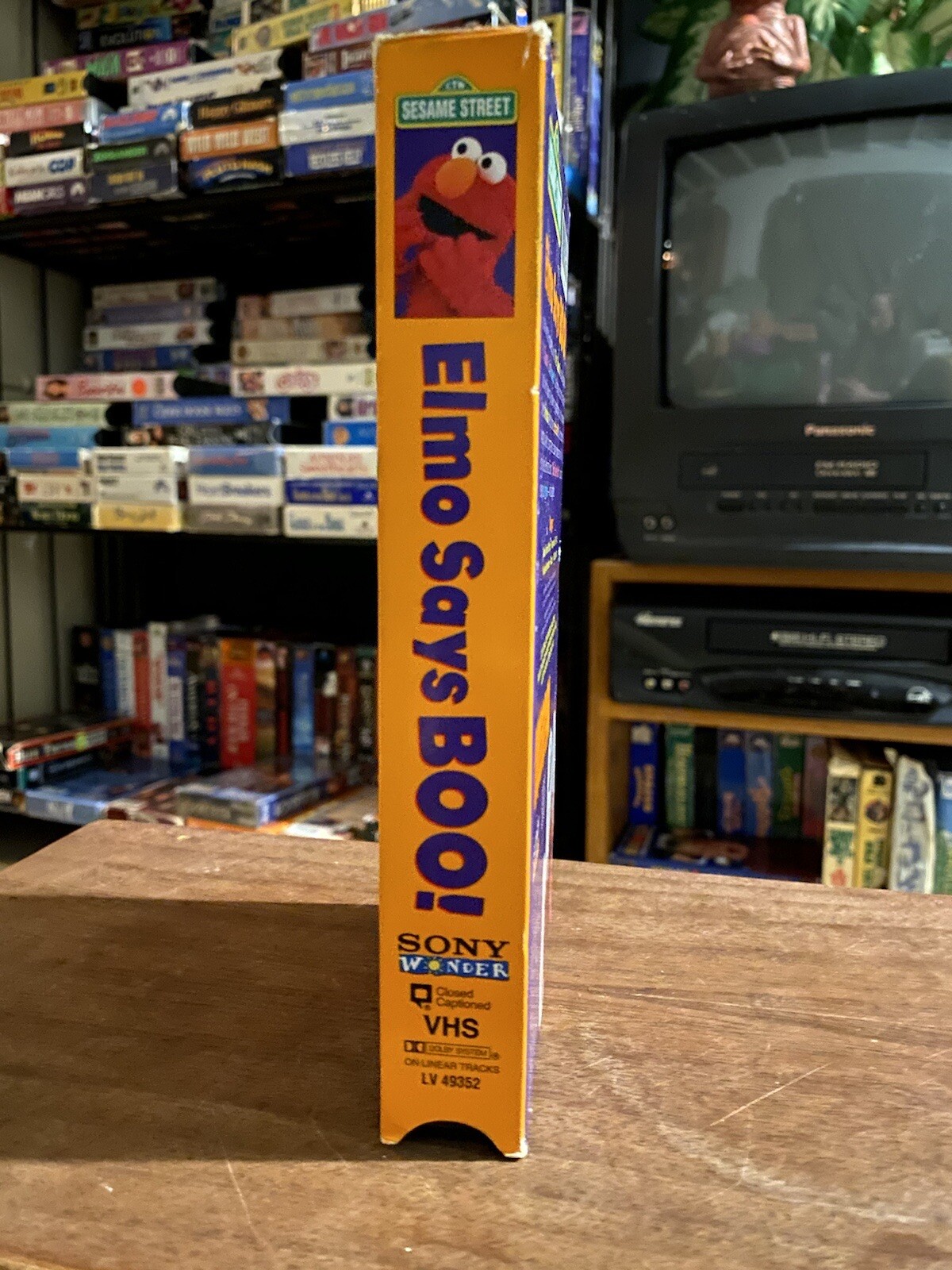 Sesame Street Elmo Says Boo VHS | eBay