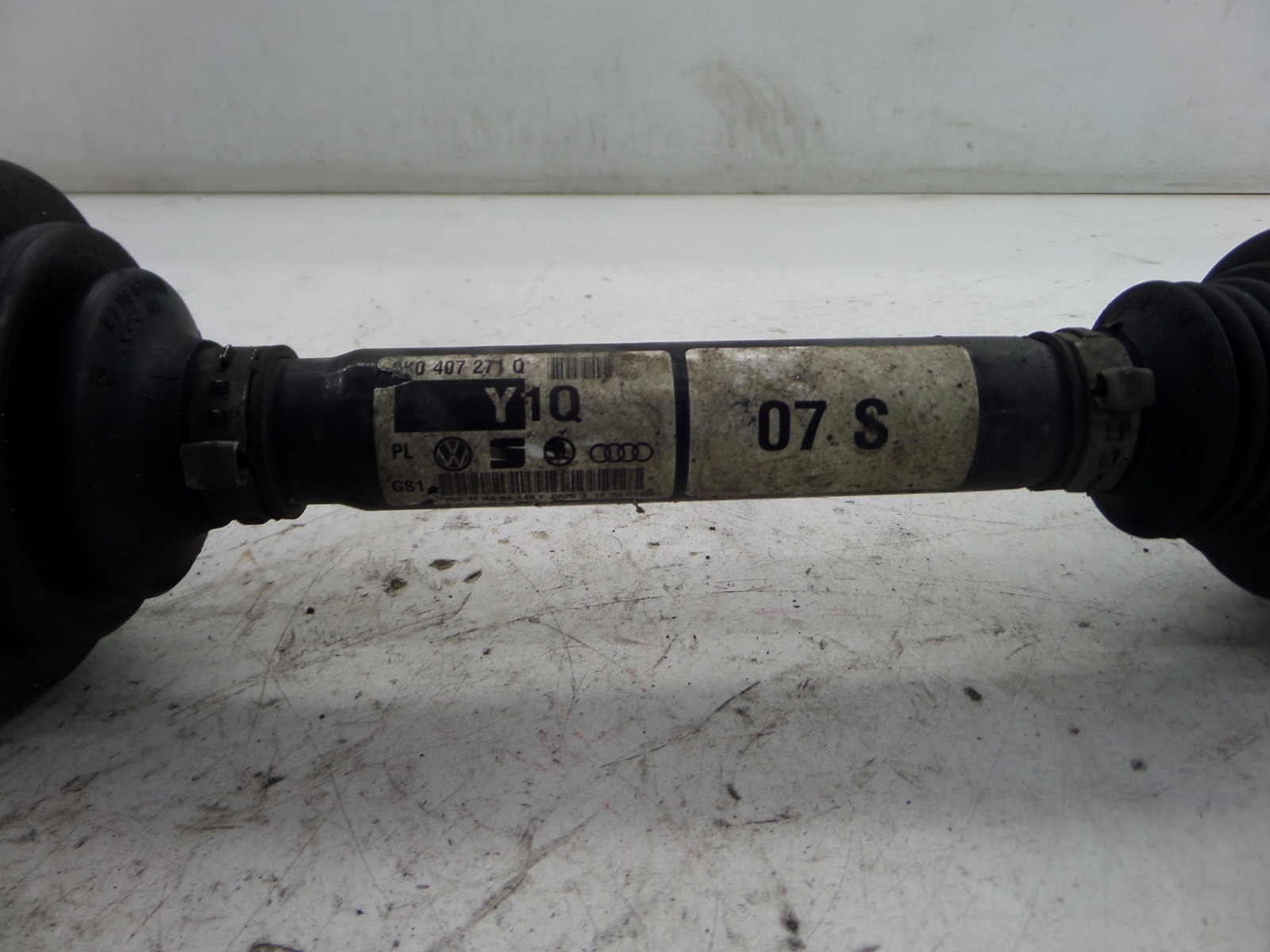 Audi S5 Right Front Axle Shaft CV 4.2L A/T B8 08-17 OEM 8K0 407 271 Q ...