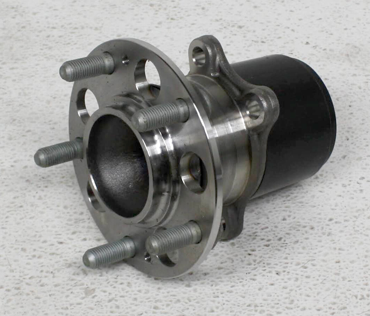 52730-K0000 OEM Rear Hub For 2020-2021 KIA Soul (Gas) Fits Right or ...