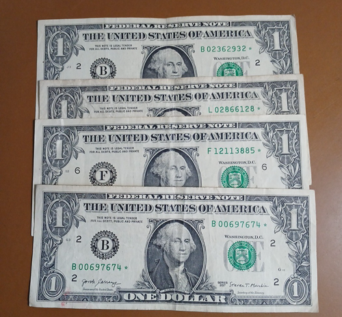 LOT OF 4 , 2017 $1 DOLLAR STAR NOTES BILLS, PICTURES , fair to good see ...