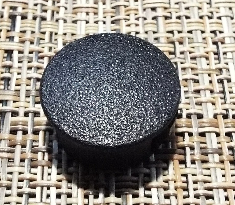 x20 HEYCO 5/8" HOLE CAP DP.625 2663 BLACK PLASTIC NYLON DOME PLUG COVER ...