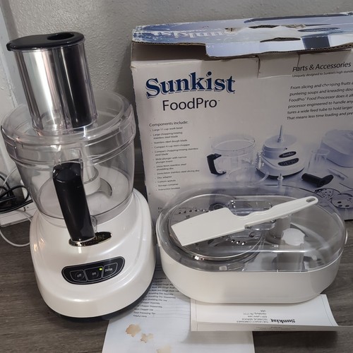 Sunkist FoodPro FP2000 Premier Food Processor With Accessories Great ...