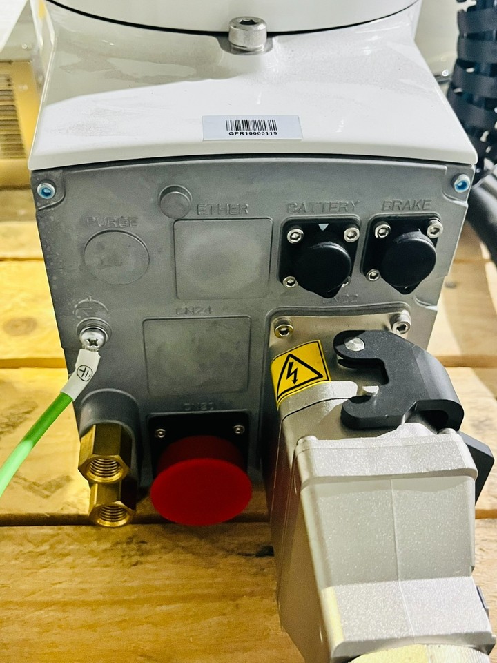 Denso VS050A3-AV6-NNN-NNNAN-NNNN Industrial Robot w RC8-VSA3-NNEM-NN ...