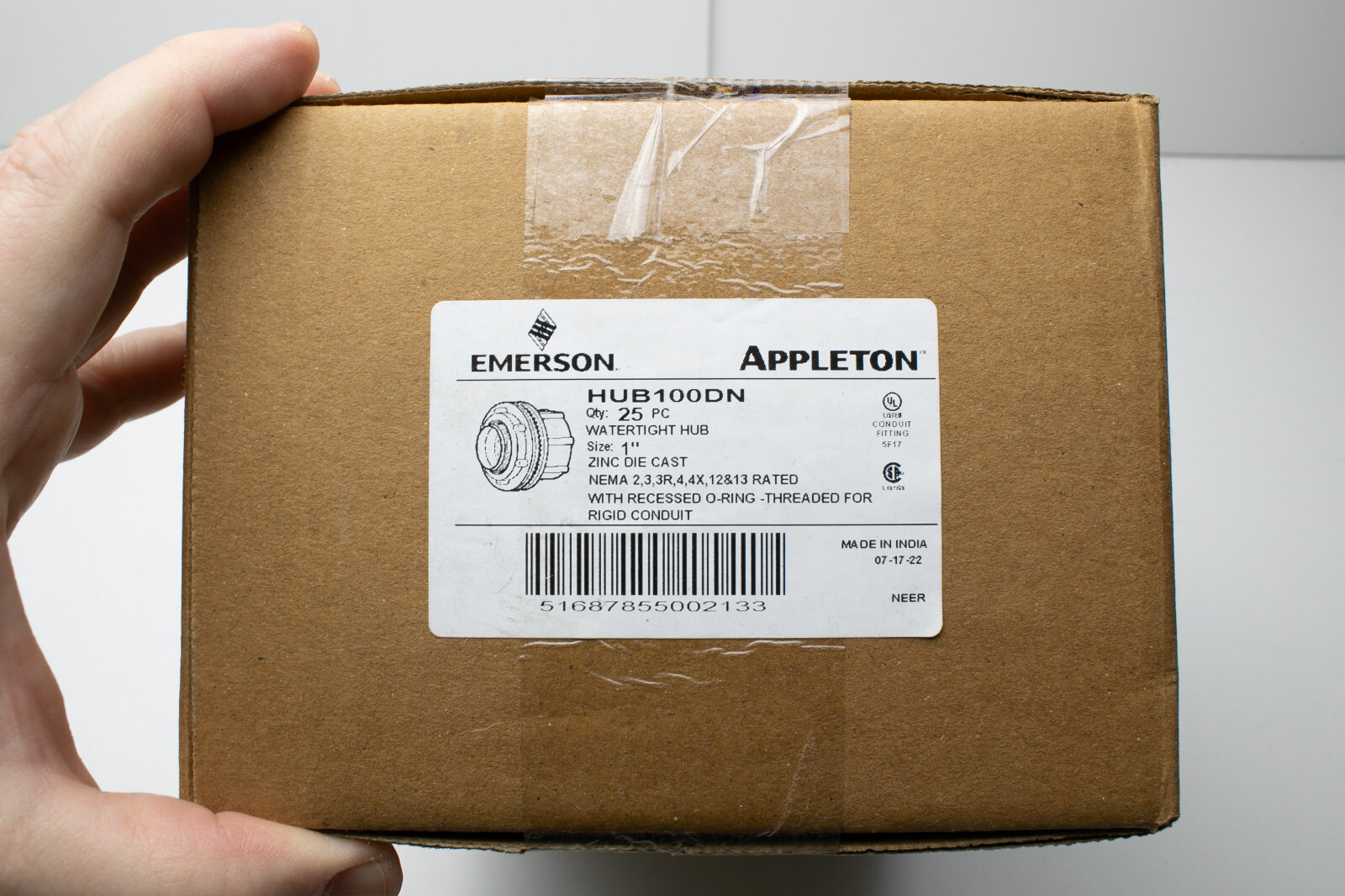 Appleton 1" Conduit Hub Thread Insulated Watertight Zinc Die-Cast ...