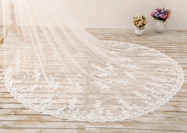 White wedding veil lace detail around edges chapel length with comb 90 ...