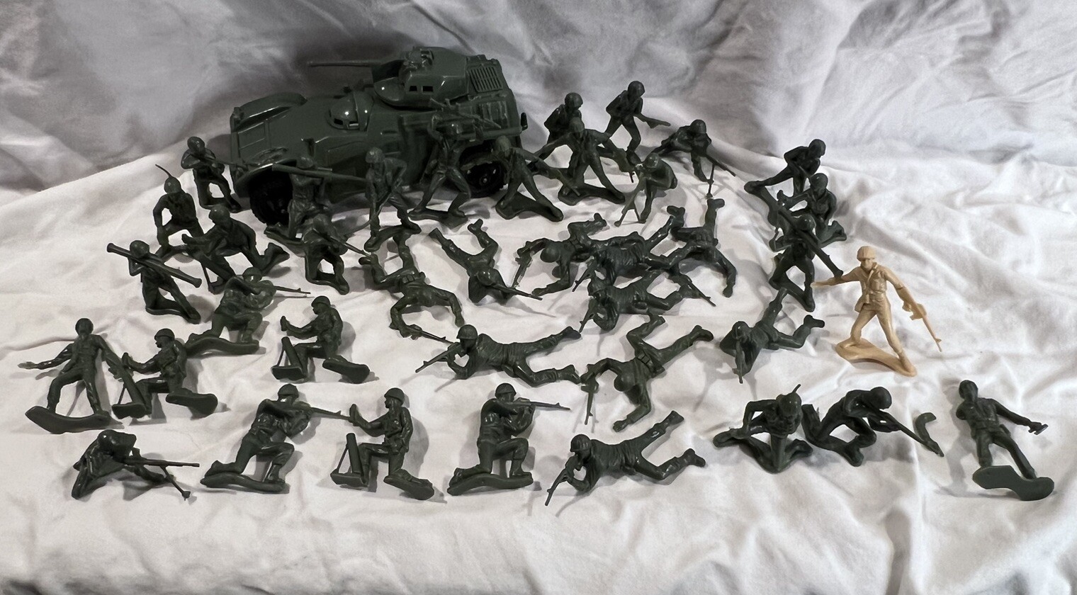 Vintage Tim-mee Toys Processed Plastic Us Army Soldiers And Tank Lot ...