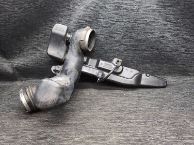 GM Air Cleaner Duct (15901934) 2007-2013 Chevy Silverado Suburban | eBay