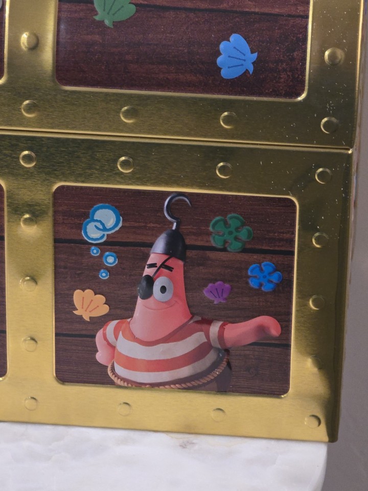 SpongeBob SquarePants 2025 Cinemark Treasure Chest Popcorn Bucket brand ...