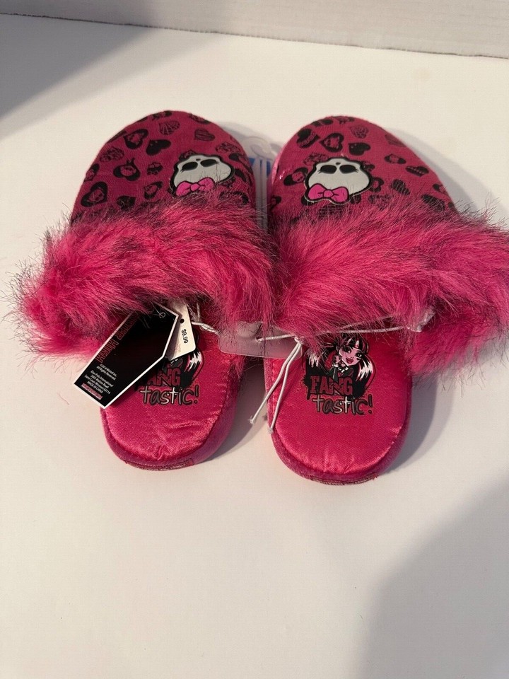 Girls Monster High Scuff Slippers pink size 4-5 | eBay