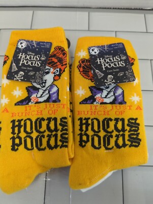 2 Womens Hocus Pocus Crew Socks Size 4-10 NWT | eBay