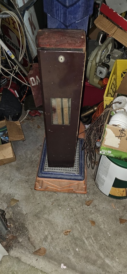 Vintage Phillies Cigar Vending Machine Tobacco Cigarette Coin Operated ...