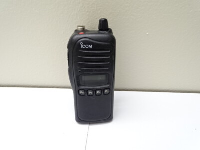 ICOM IC-F4021S 400-470 MHz UHF 4W Two Way Radio | eBay Australia