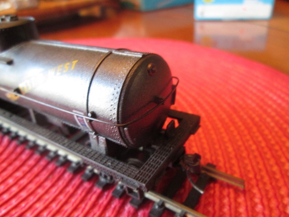 HO Scale TP&W Single Dome Tank Car " Links East & West " | eBay