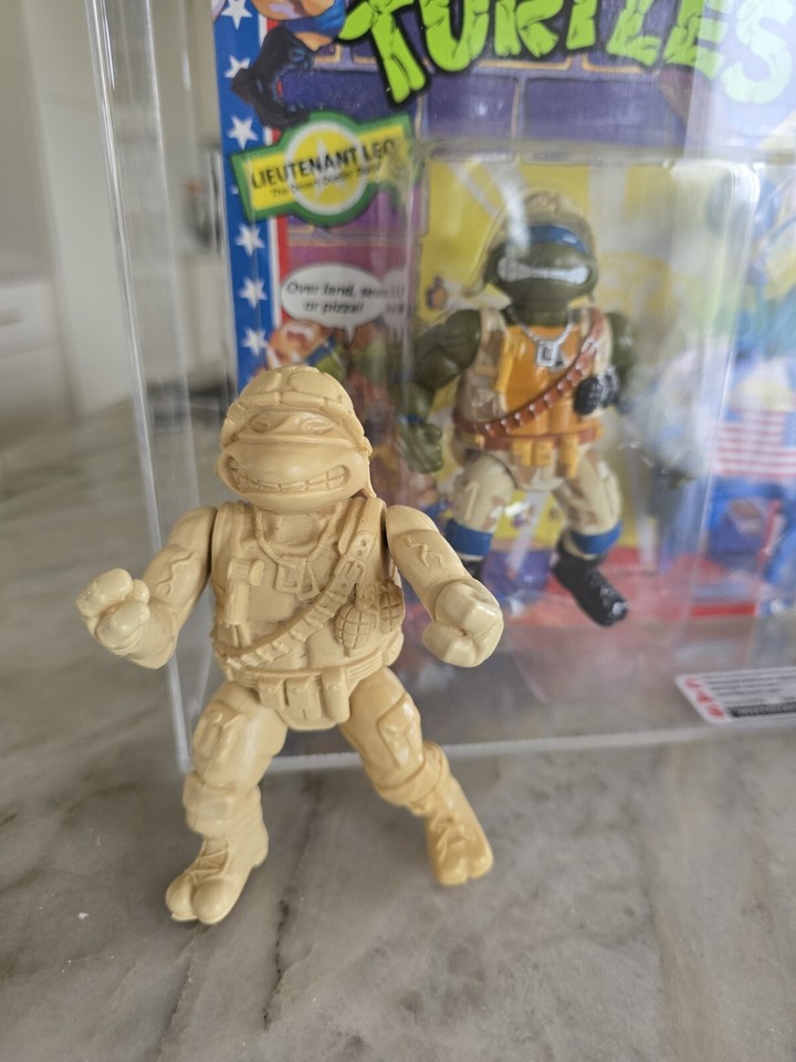 TMNT Playmates Leonardo Prototype Mutant Military (Featured On Pawn ...
