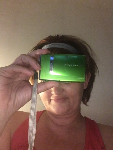 Fujifilm FinePix Z Series Z10fd 7.2MP Digital Camera - Green for sale ...