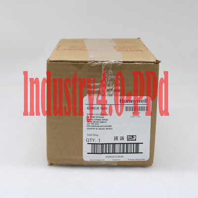 NEW Honeywell C7061A-1020 C7061A1020 UV Flame Detector 115/230 VAC 50 ...