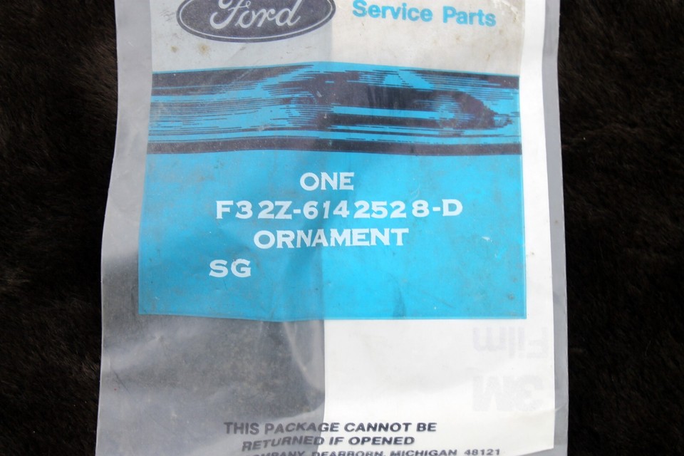 NOS 1993 - 1995 FORD PROBE "GT" Rear DECAL Emblem F32Z-6142528-D | eBay