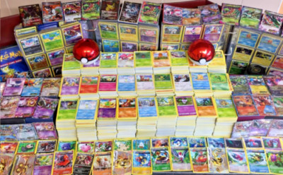 Pokemon Cards Bundles 30 to 300 Card bundles--Holos GUARANTEED-UK ...