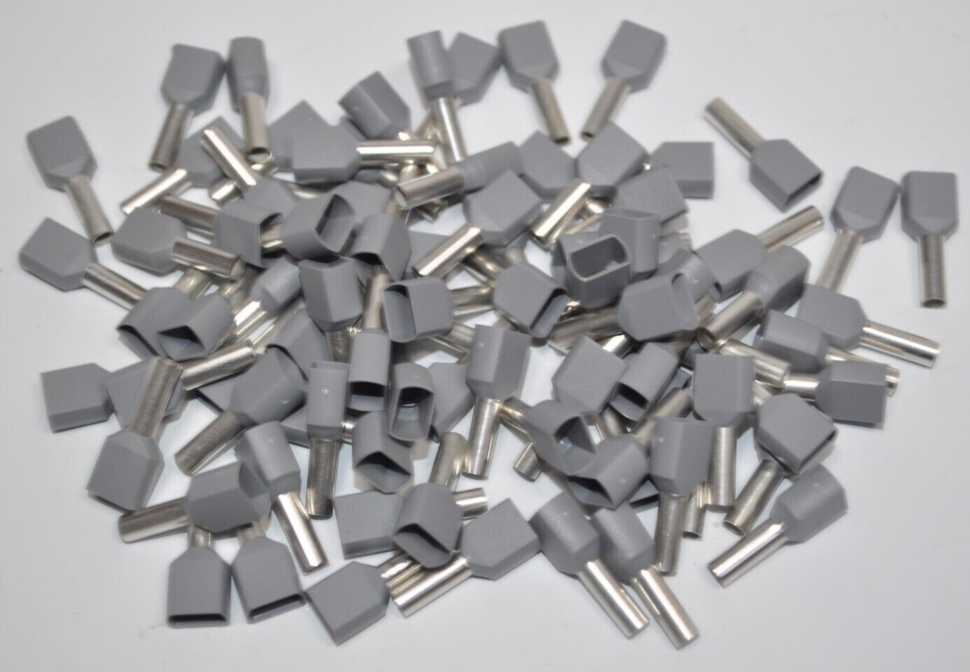 Lot of 85 American Electrical 13121040 FERRULES Two Wire x 12 AWG ...