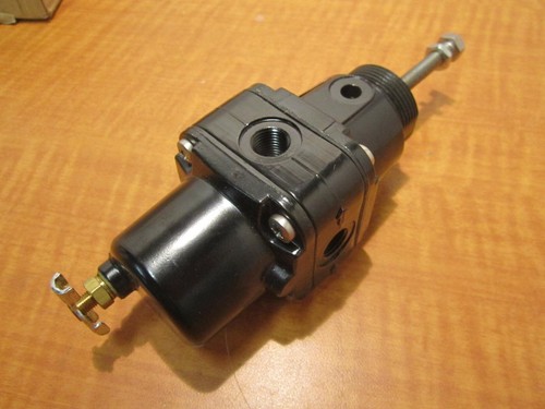 Norgren B38 Series aluminum precision regulator -B38-200-B2KA- 1/4" NPT ...