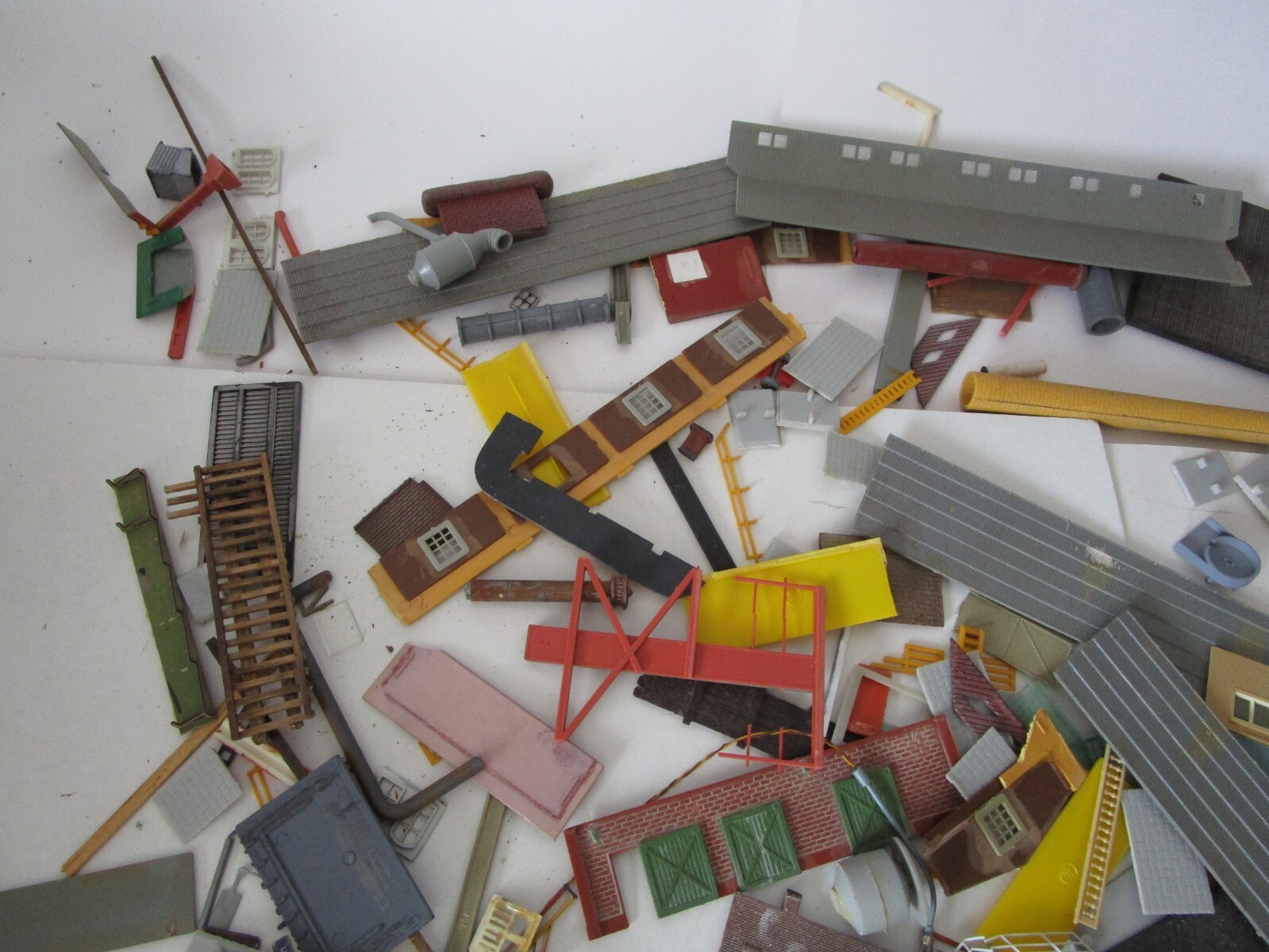Huge Lot N Scale Building Parts Platforms For Kitbashing Train layout ...
