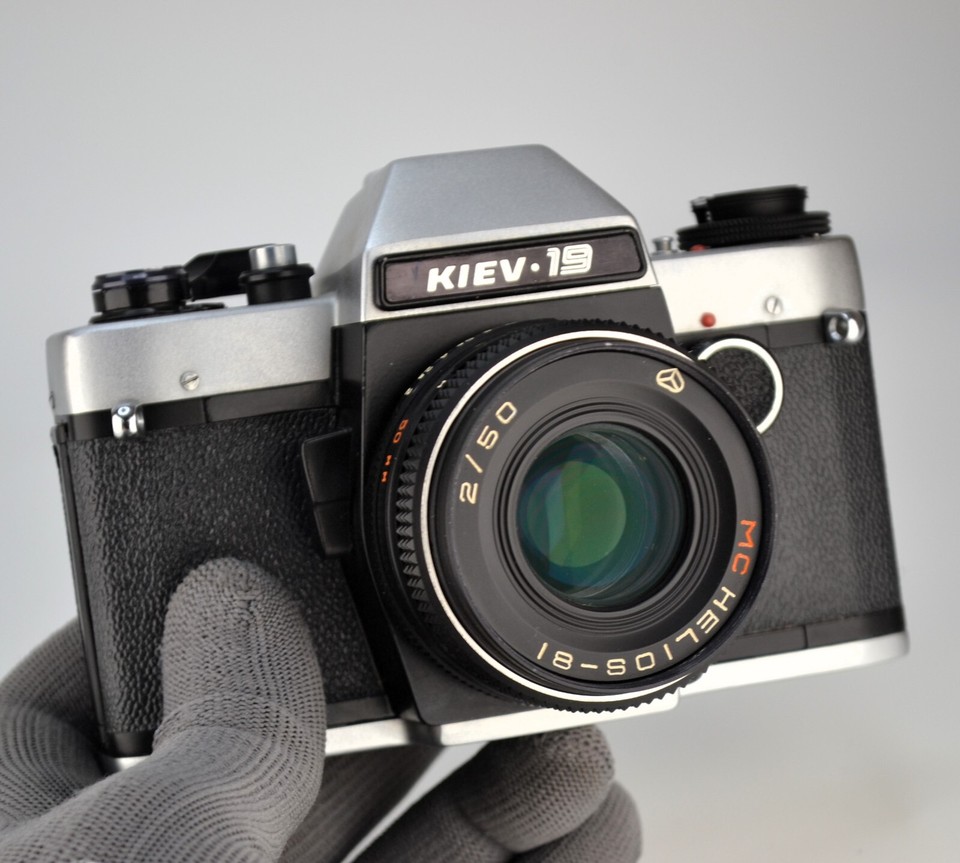 EXC! EXPORT TO FRANCE! USSR "KIEV-19" SLR CAMERA + MC HELIOS-81N lens ...