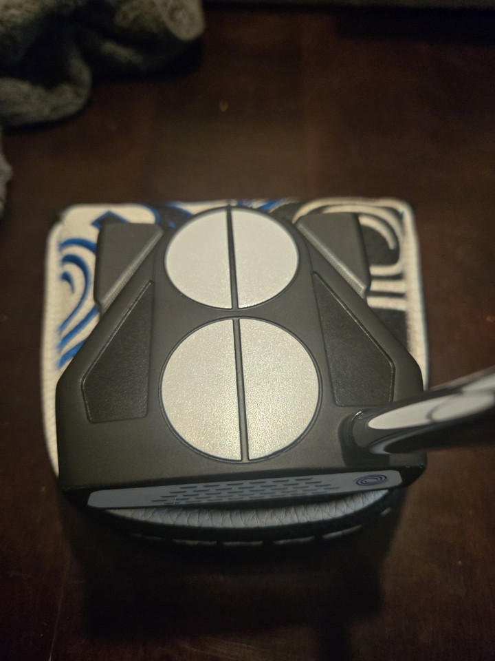 Odyssey 2-Ball Ten Arm Lock Putter Right Hand 42" Used Mint Condition w ...