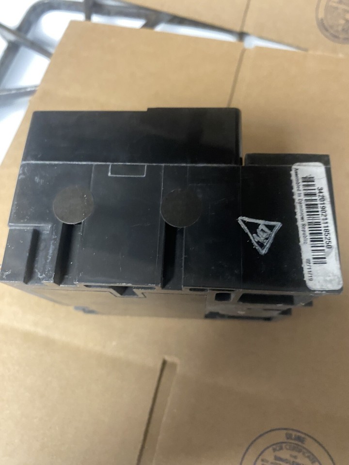 Eaton CSR2200N 200 Amp CSR25k Main Breaker 120/240 2 Pole (NEW WITH BOX ...