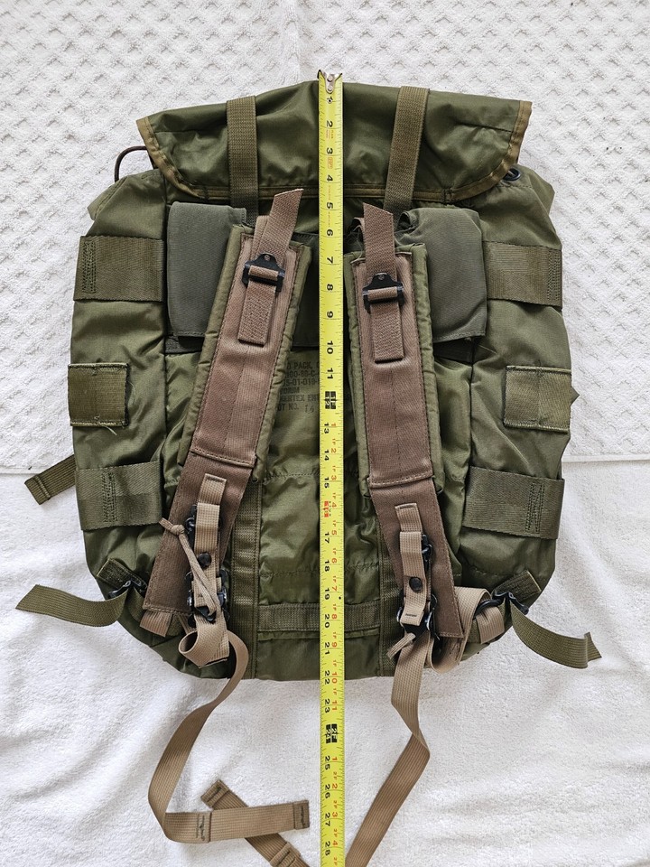 Vietnam War US Army backpack - Mint condition - Collectible - Medium ...