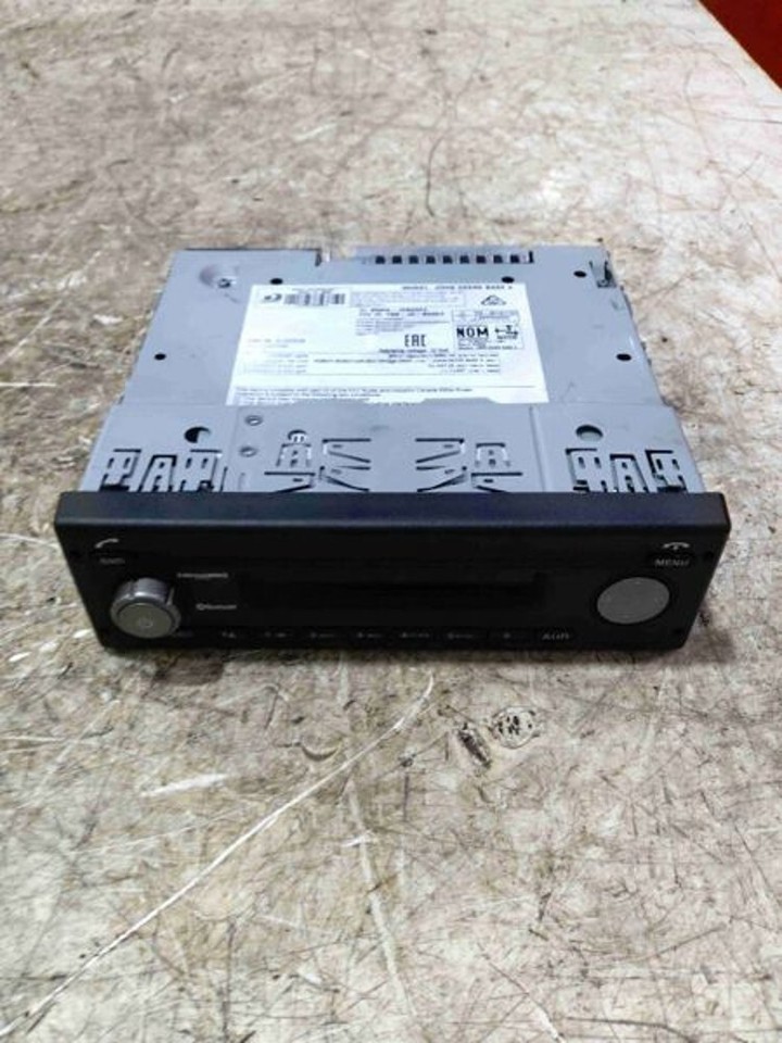 John Deere Radio AL232067 | eBay