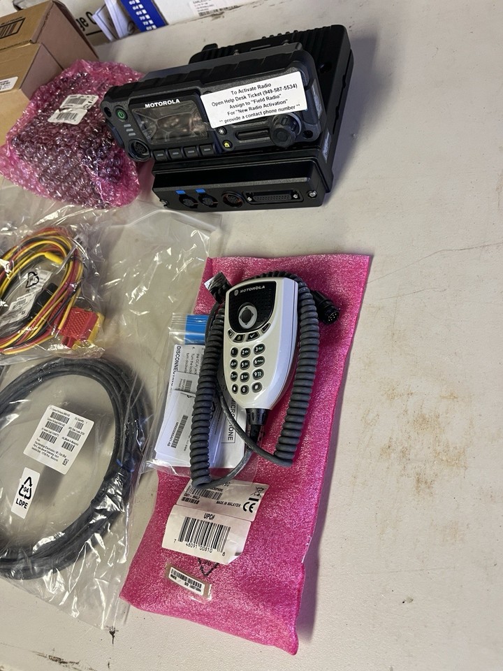 Motorola APX4500 APX 4500 900mhz O2 Remote Head New Old Stock Two Way ...