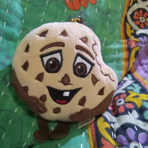 Whiffer Sniffer - Chunky Chuck chocolate chip cookie scented backpack ...