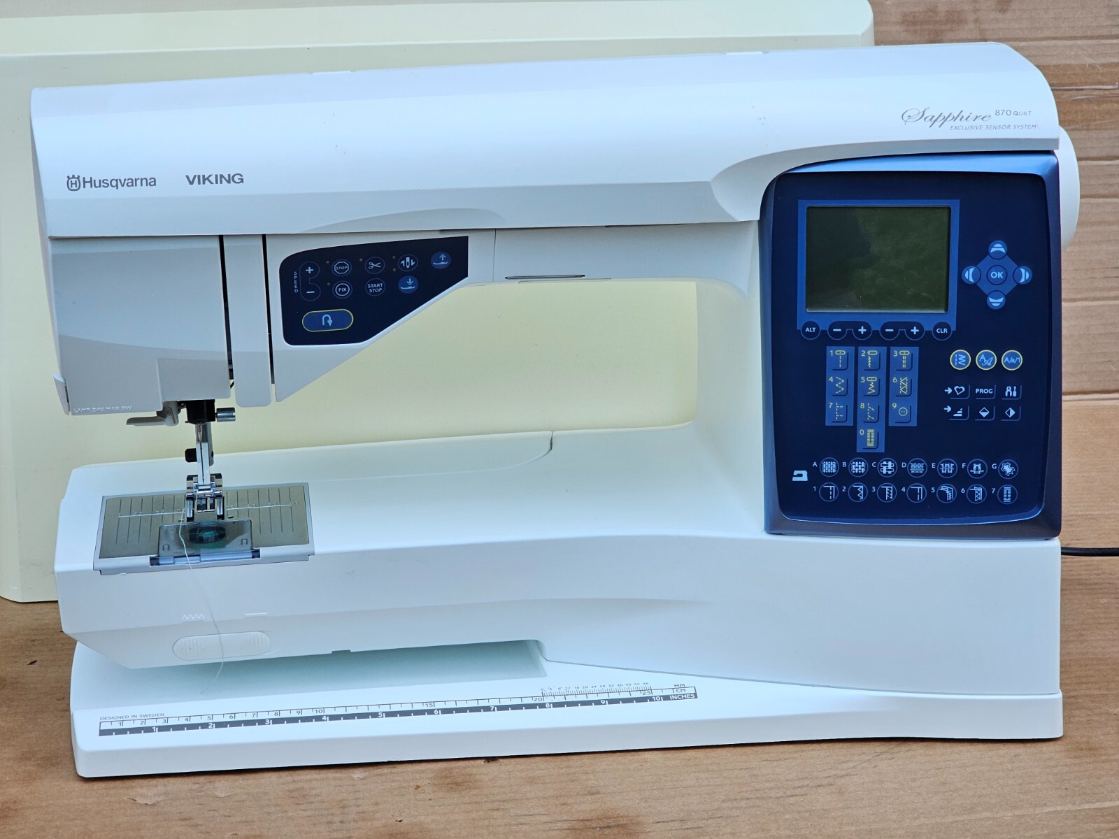 Husqvarna Viking Sapphire 870 Quilt Computerised Sewing Machine | eBay