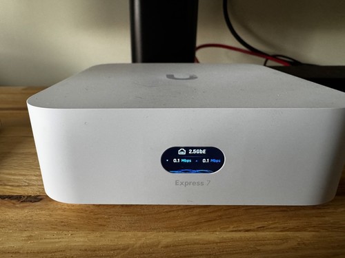 Unifi Express 7 10G Cloud Gateway with integrated WiFi 7 UX7 | eBay UK